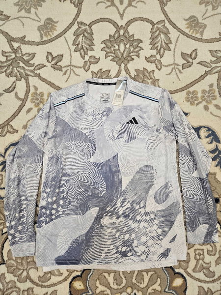 Продается Adidas мужская одежда Размер Xl