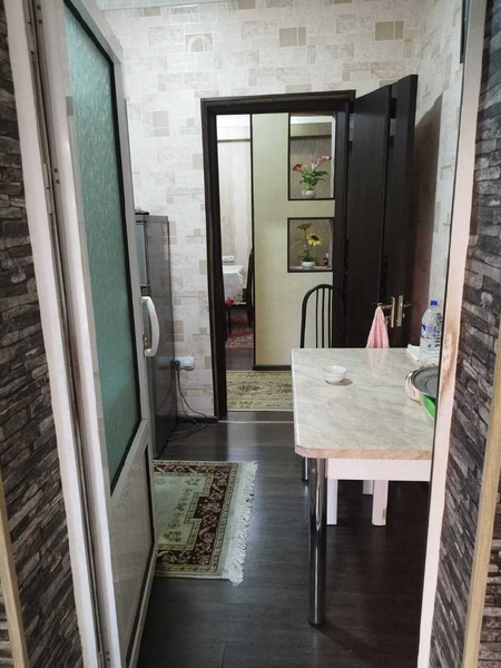 Срочно продается 2/1/3 квартира 52 кв.м Ор-р:Паркентский  (МНМ)