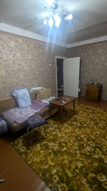 1в2/4/4 Чиланзар-7 Октепа, рынок катартал, 43кв.м.