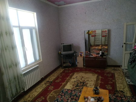 Hovli srochna sotiladi 4 sòtiq