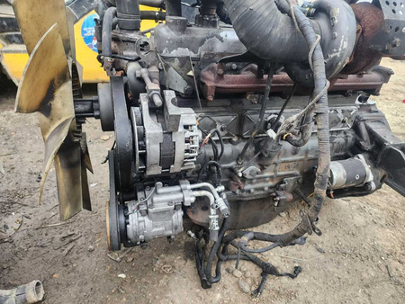 ЭКСКАВАТОР  DOOSAN DX 240 Двигатель сотилади