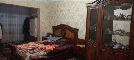 (К128924) Продается 5-ти комнатная квартира в Алмазарском районе.