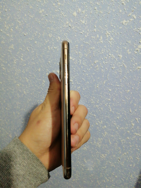 Iphone 11 pro max sotiladi obmen 11 ga