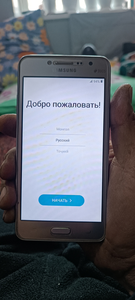 Продается телефон Самсунг J2