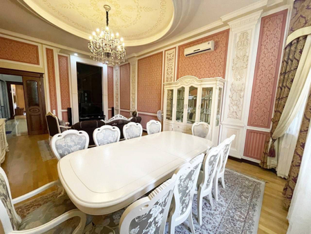 Сдается 3 х ком Ц 1. Садык Азимова улица, новостройка