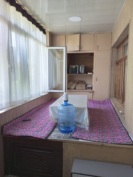 Ishlaydigan Qizlar va Ayyolar Uchun Xazaykalik Kvartira 

Qizlar