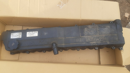 Isuzu zapchast raspiridval porshin gilza .10 tonna galovka qirishka