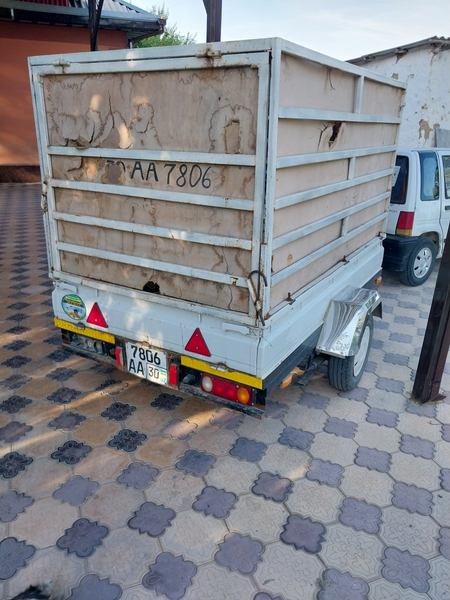 Labo bilan bir xil xajmda pritsep yengilgina biro baquvat