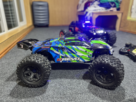 Traxxas Erevo /2