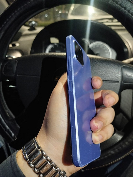 Huawei Nova Y61 6/64 GB 5000 mach \\nPolniy Kompekt telefon Korobka