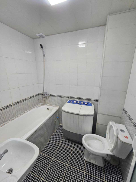 2 xonali 62m² 2-qavat uy sotiladi.