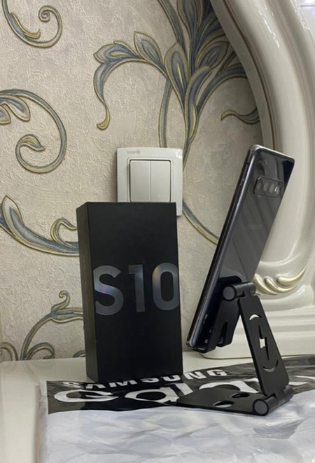 Samsung S10 Vetnam 8/128 GB Ideal telefon ishlashlari tez sifatli zor