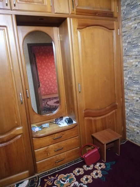 Qizlarga ijaraga kvartira