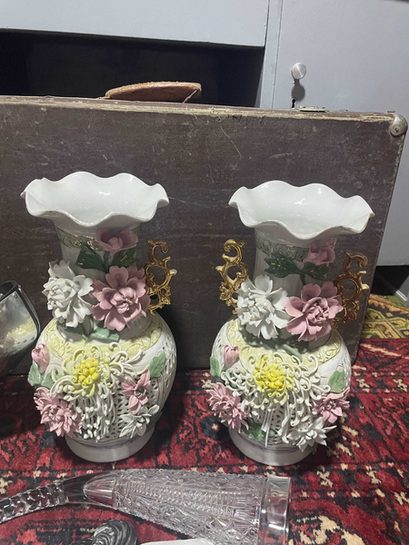 продам резные фигурки, вазы и другое (ссср)