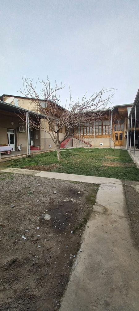 Uy sotiladi kelishilgan xolda