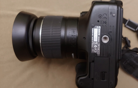 Canon EOS 600D объектив 18-55 IS II полный комплект идеально