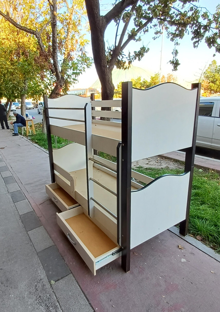 ikki qavatli krovat