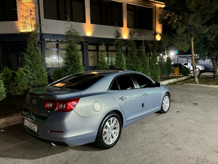 Автомобил Малибу