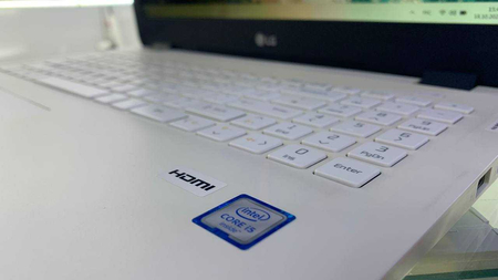 Ноутбук LG Core I5-6200. 4/120/512