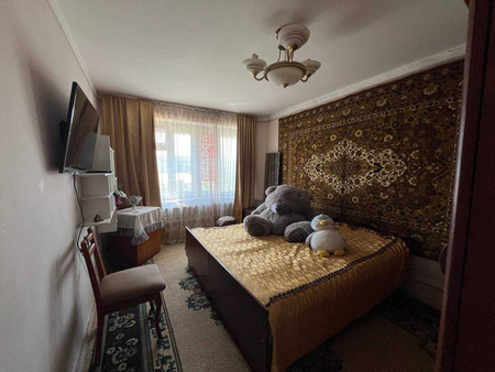 2 Xonali kvartira sotiladi xama mebel jihozlari bilan