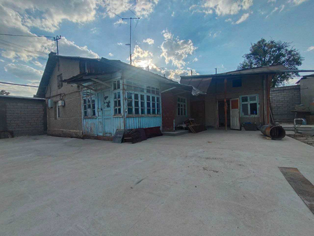 Сдам в аренду 3 ком дом с участком.Кибрай центр. БТИ