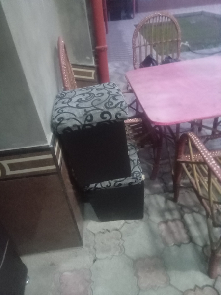 Ugalok mebelniy oshhona