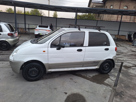 Matiz best 2012 konsaneri bor