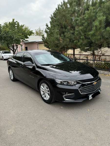 Malibu 2 Atmosferniy 2.4L 2018 Lyukli
