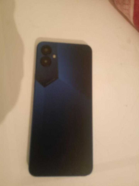 Tecno pova 4 8/128GB