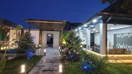 Dacha Pianino  v charvake