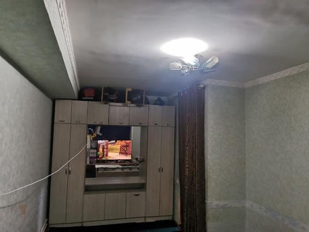 Arientir: Sampi balnitsa 
3 xona 4 etaj  (9 etajka)