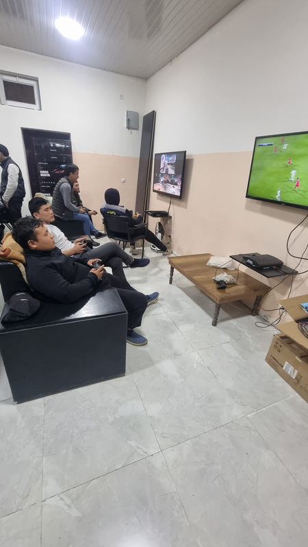 Game club sotiladi naxtga srocha 20 kompyuter