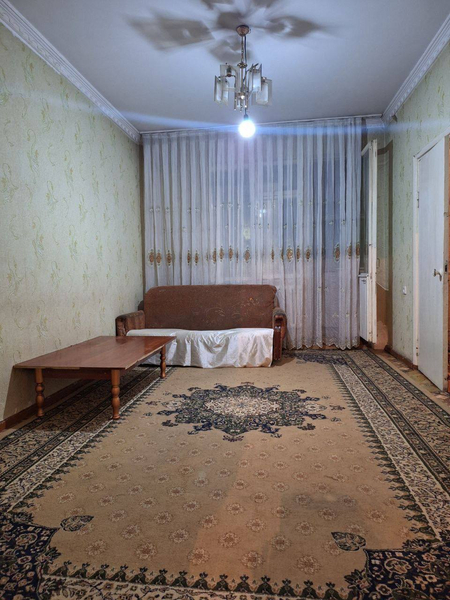 .СКИДКА Продам 2х3комнатную чистый ремонт зеркалка 50м2 балкон 1,5х3ме