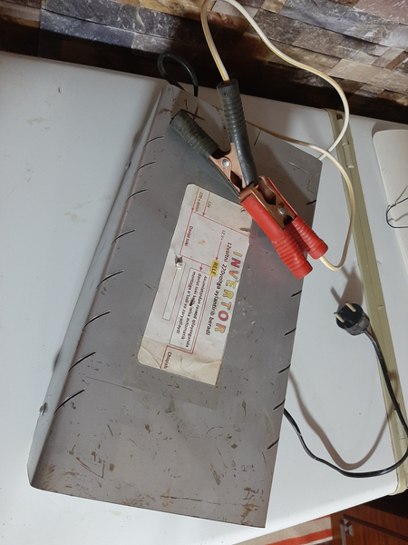 Ups(юпес) invertor 2 kw