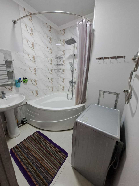 4-х комнатная квартира за 76 000 у.е. (91 м2)