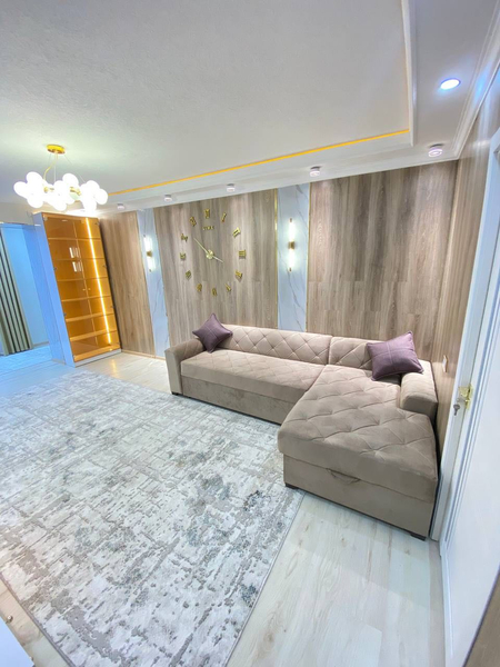 Срочно продается квартира 56 кВ в Мирзо-Улугбекском районе.