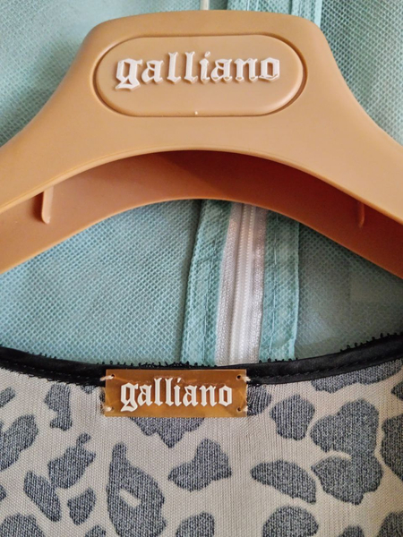 Galliano Италия платье
