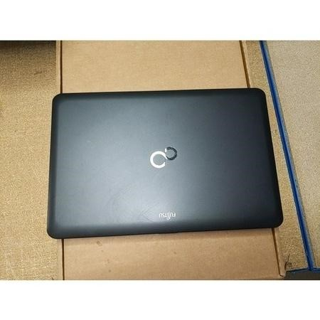 Продам Fujitsu AH512 Pentium B960, 4GB, ssd 128gb