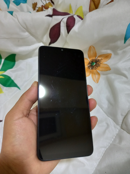 Redmi 13C Srochni Sotiladi !!!