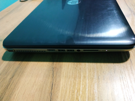 HP pavilion 17.3  core i5 3230M