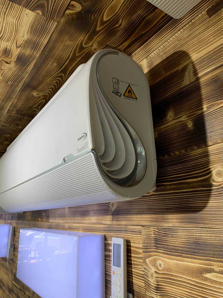 Konditsioner Midea Breezeless 12 Inverter + yetkazib berish bepul