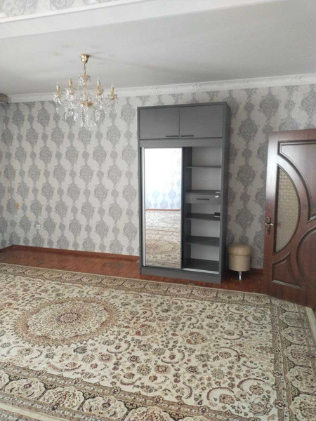 Квартира арендага берилади. 