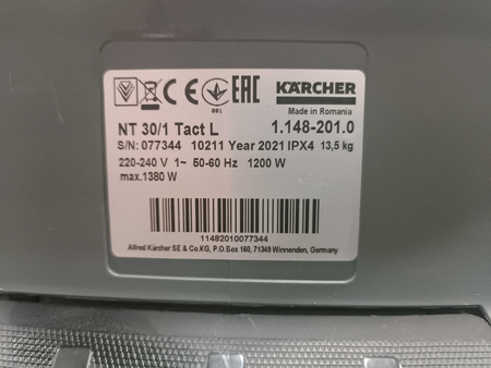 Karcher профессиональный пылесос влажной и сухой уборки NT 30/1 TACT