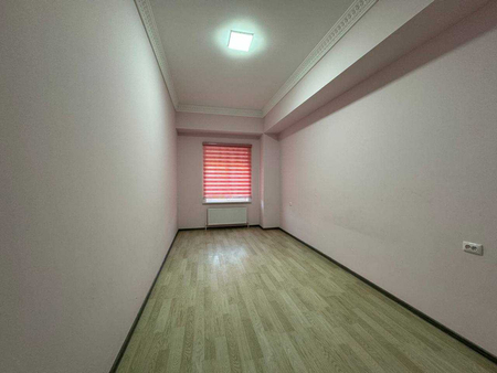 4 xonali 150m² 3-qavat uy sotiladi
