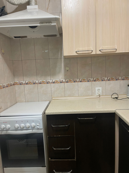 Sampi oldidan kv bor oqiydigan qizlar olaman