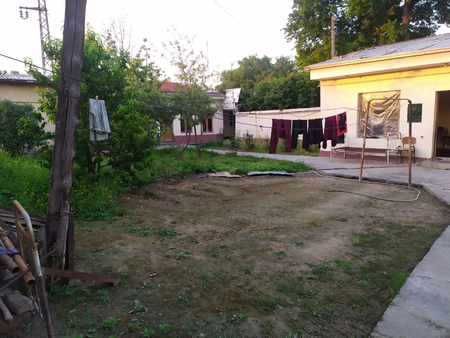 Uchastka sotiladi 7.3 sotok