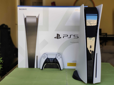 Продам PlayStation-5