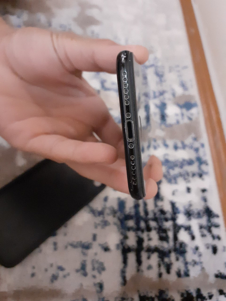 Iphone 7 100 yonkus ekran radnoy