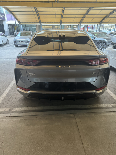 BYD song L 2024 yil 4 pozitsiya bez probeg