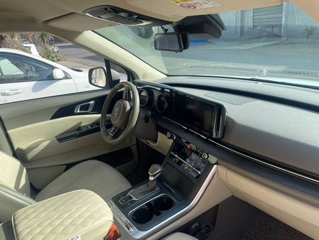 Продаётся KIA CARNIVAL 2021